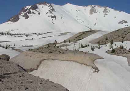 Ski North East Face of Lassen - Climber.Org Trip Report
